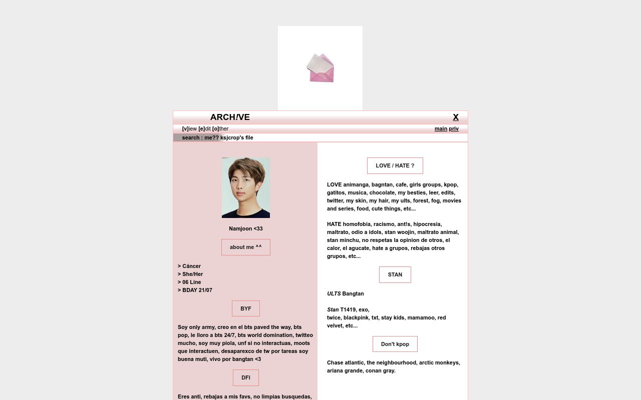 folder themed carrd